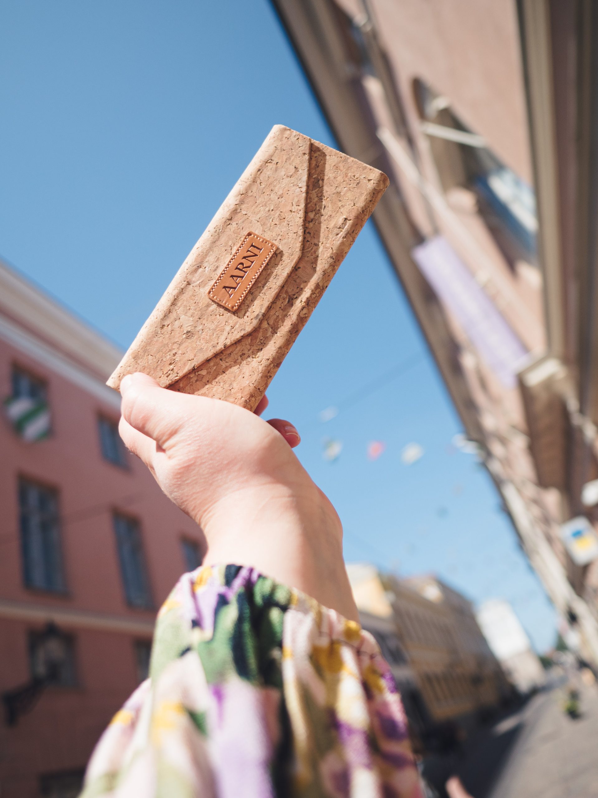 Aarni – puiset aurinkolasit jokaiseen tyyliin | MouMou