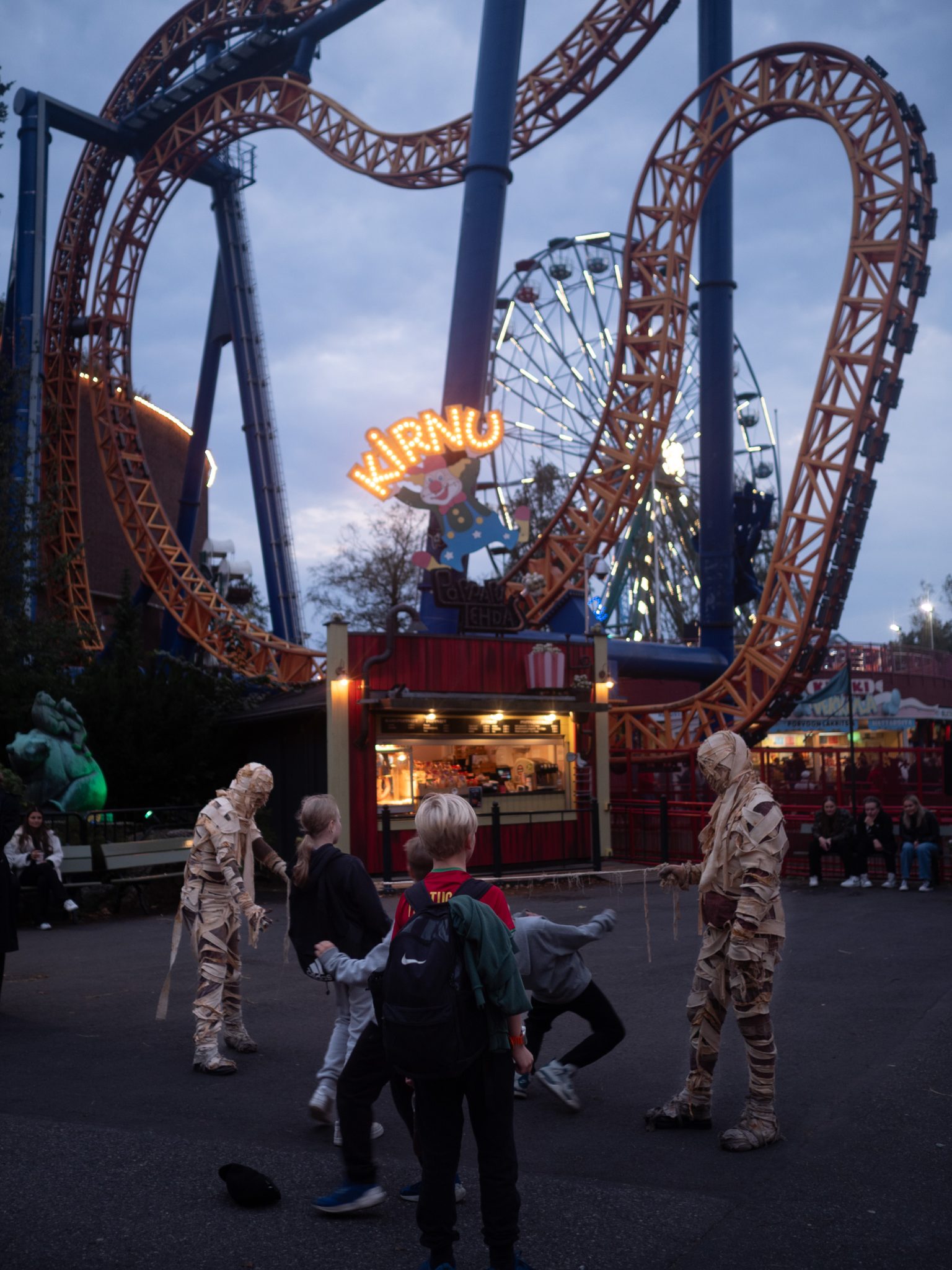 Linnanmäen iik!week-kauhufestivaali 2025 | MouMou